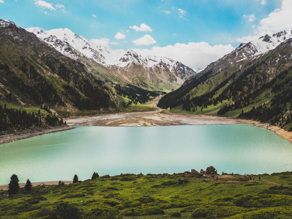 KAZACHSTAN i KIRGISTAN - GOTOWY PLAN NA OBJAZDÓWKĘ Z PLECAKIEM - traveLover